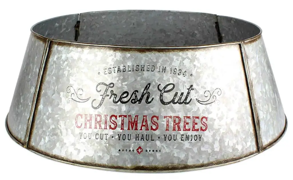 8 Creative Christmas Tree Collars to Spruce Up Your Tree - A Nod to Navy