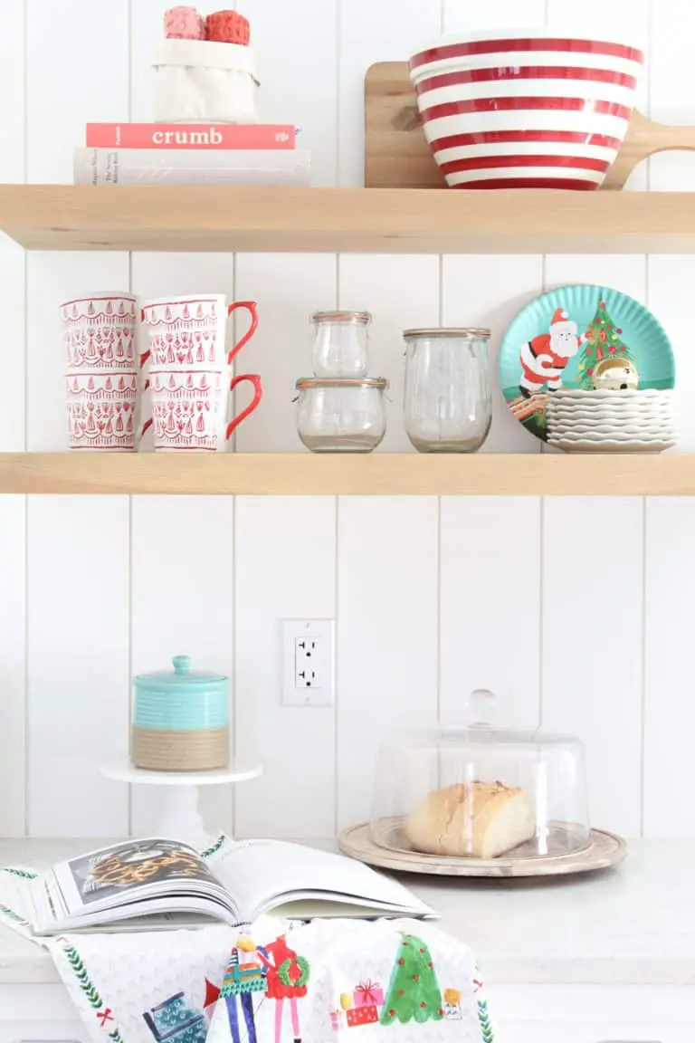 Festive Christmas Kitchen Shelves - A Nod to Navy